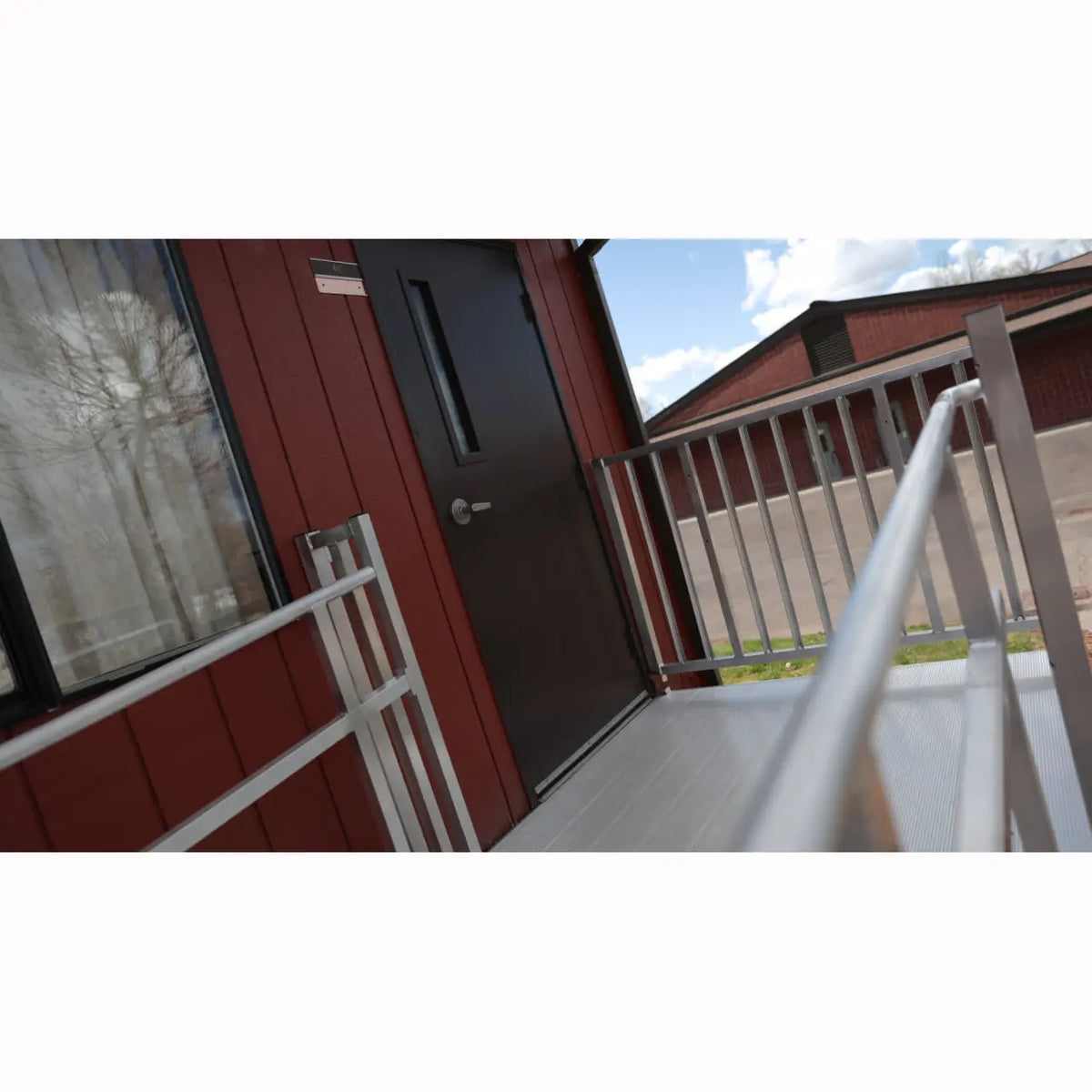 EZ-ACCESS PATHWAY HD Commercial Modular Ramp – Ramp Pros