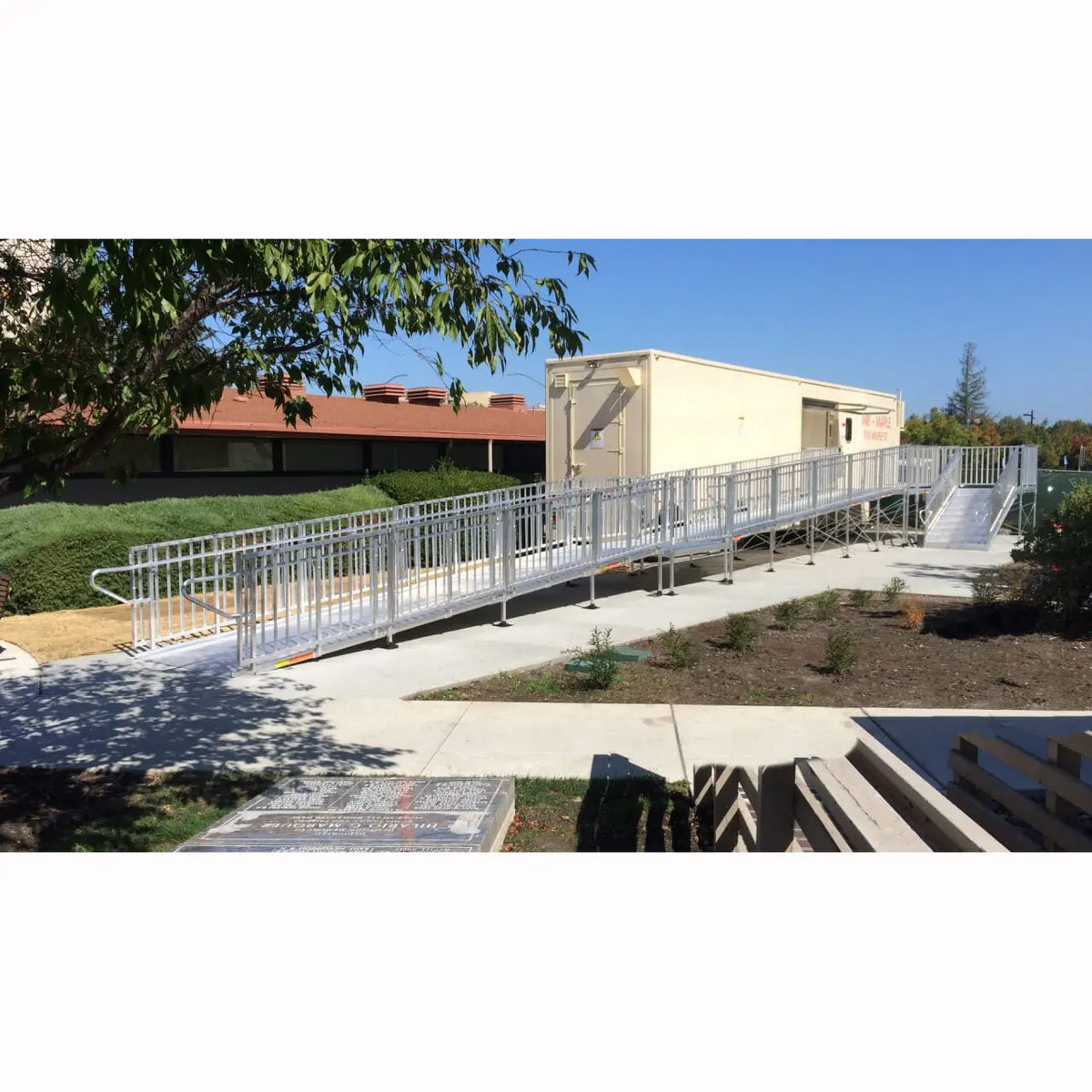 EZ-ACCESS PATHWAY HD Commercial Modular Ramp – Ramp Pros