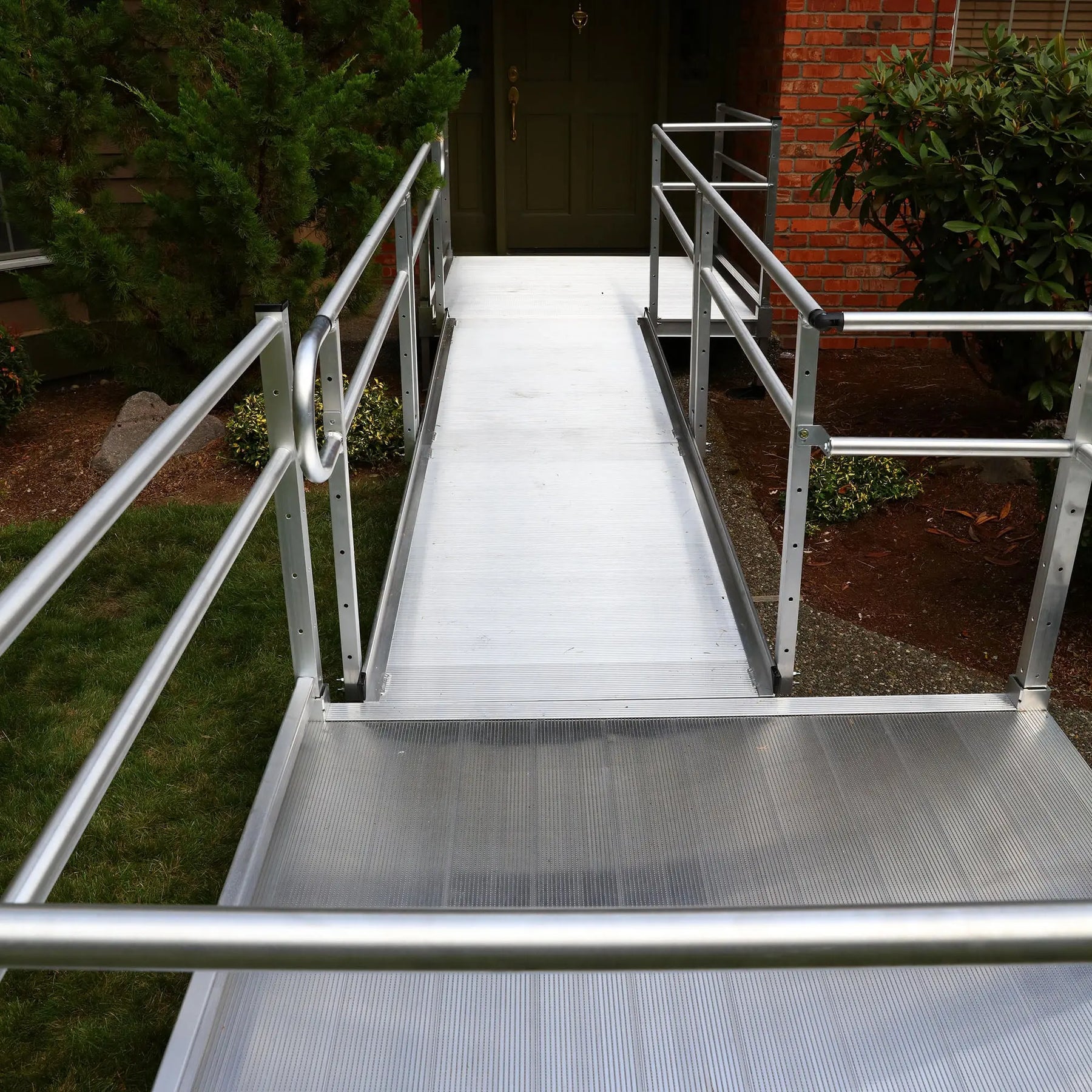 EZ-ACCESS PATHWAY® 3G Ramp Kit (STRAIGHT with 5' PLATFORM) – Ramp Pros